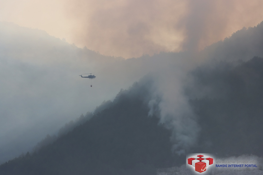 U Rami i dalje gori: Helikopter OS BiH na terenu, iščekuje se pomoć ...